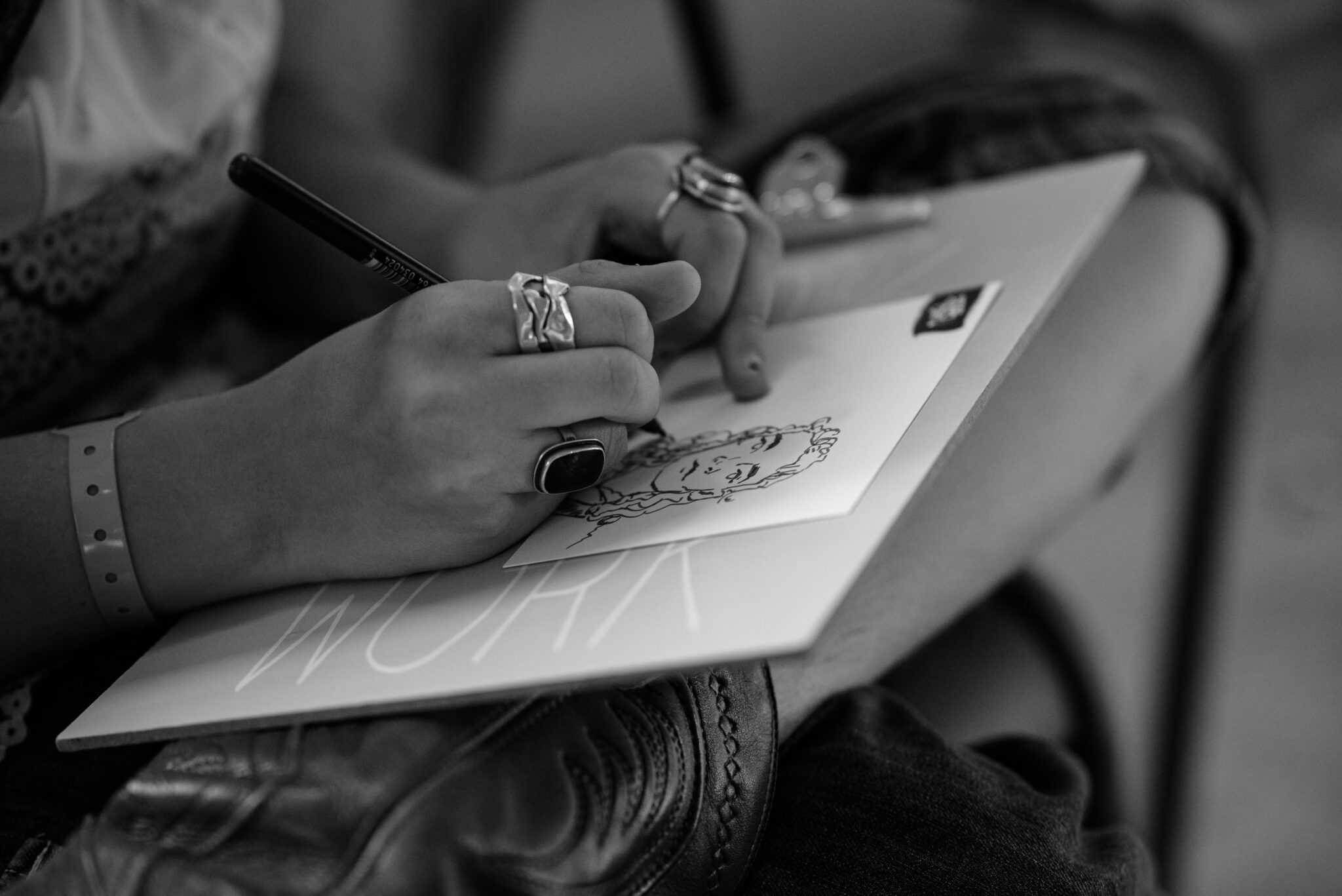 PORTABLE PORTRAITS – MODULAR Festival